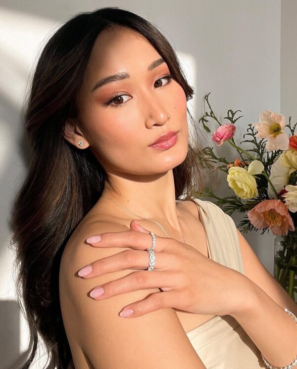 We Love Her Dresses... How To Dress Like Isabel Tan - We Select Dresses