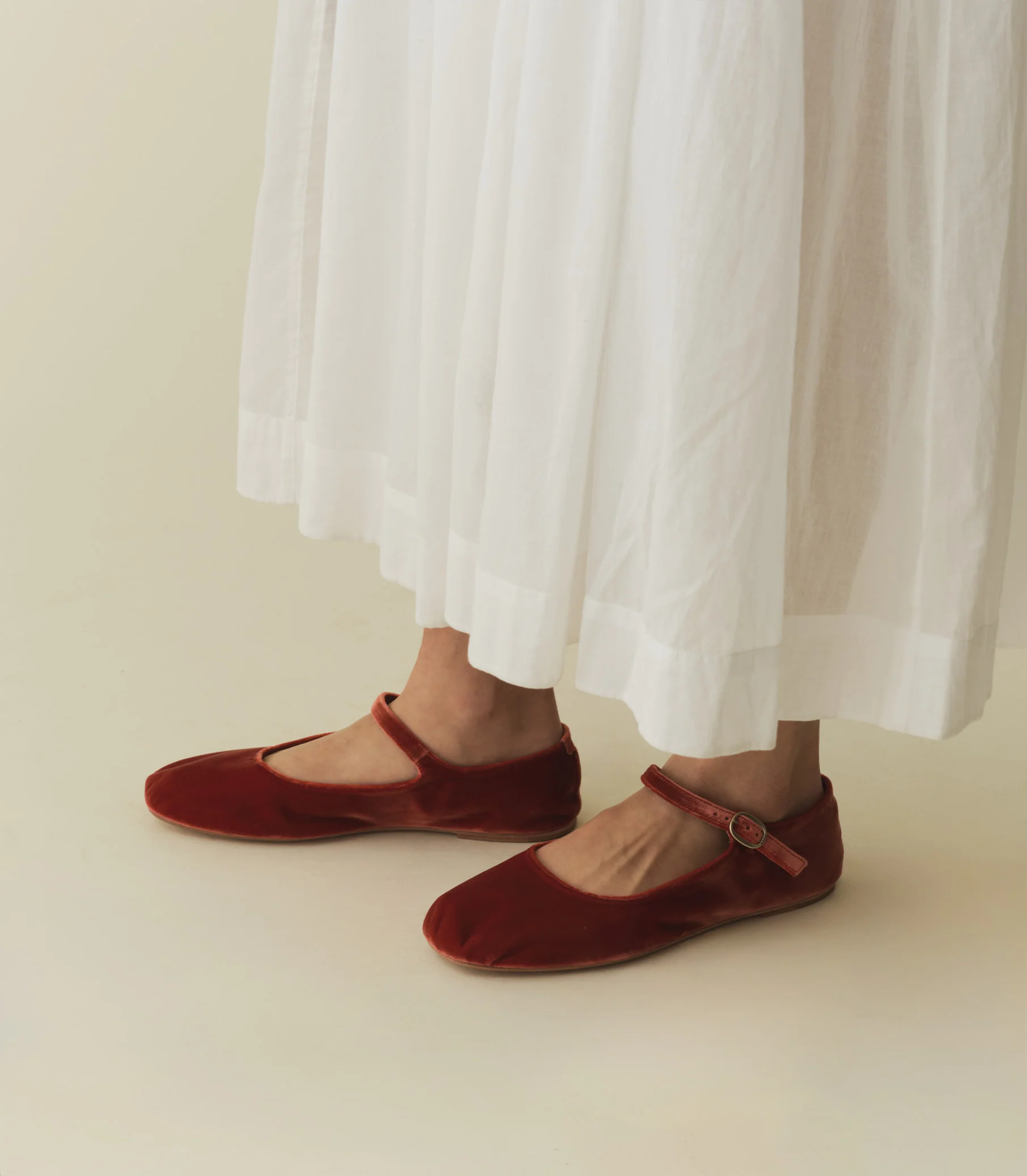 DÔEN Mary Jane Slipper - We Select Dresses